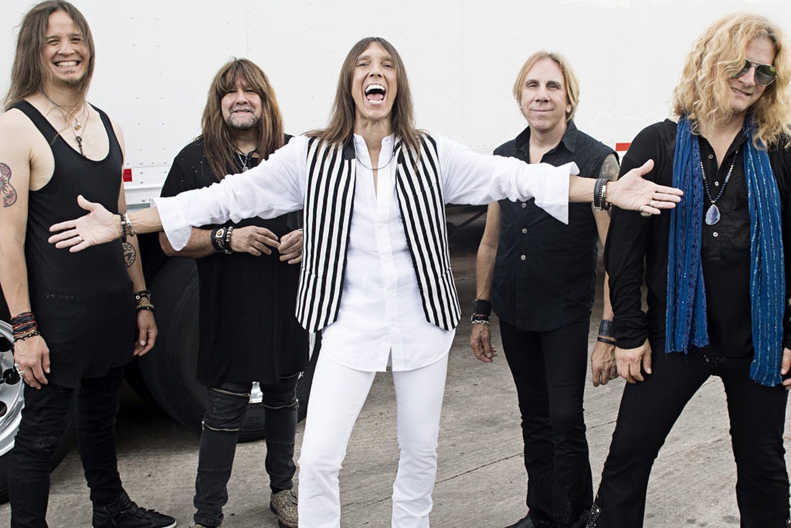 Alice Cooper, Tesla & Lita Ford - The Pavilion at Star Lake